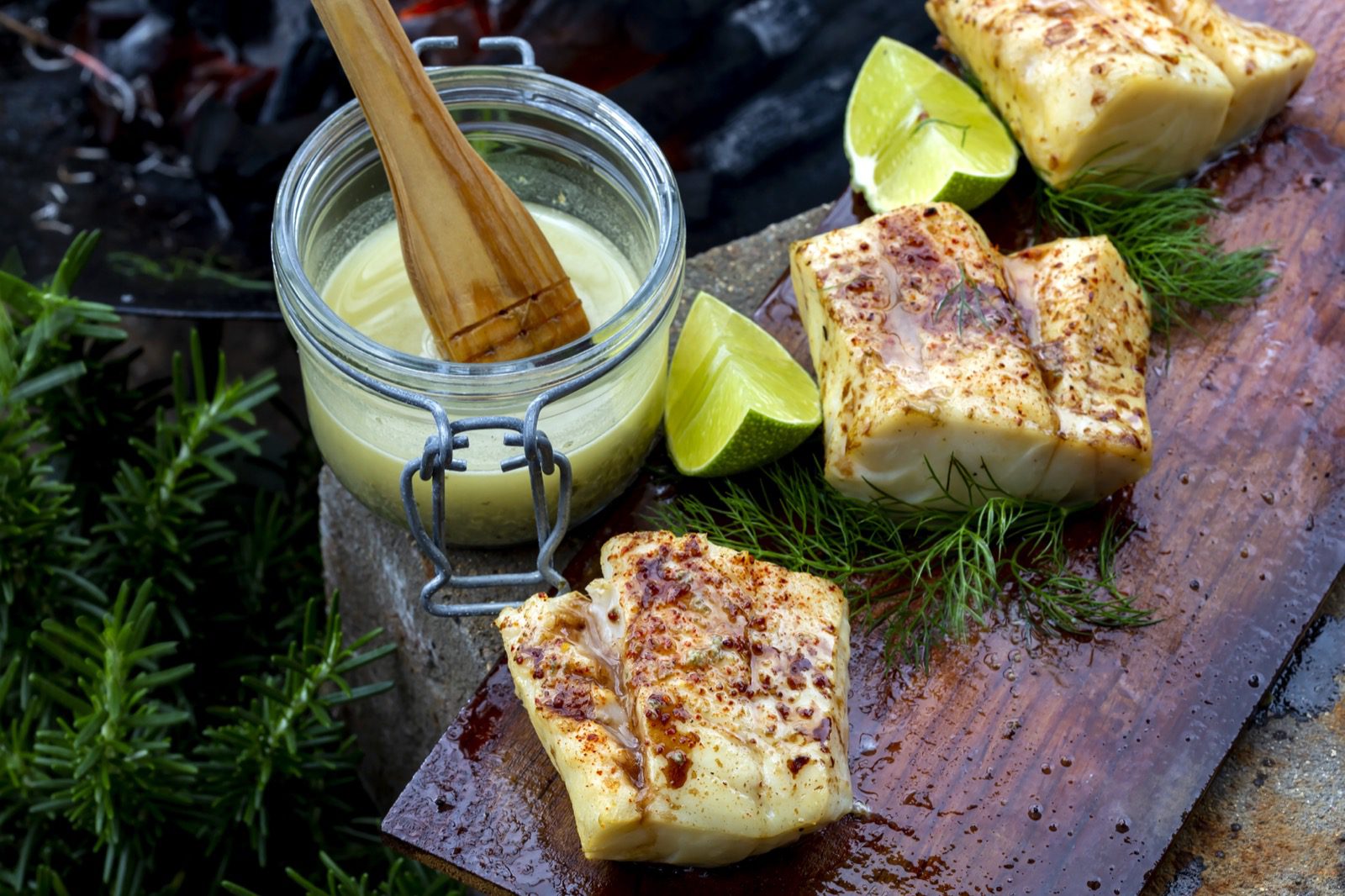 Yrttimarinoitu turska grillissä › Bong Touch of Taste FI